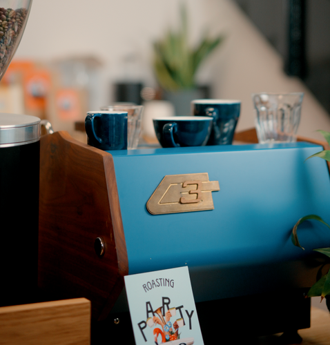 Finding the Perfect Coffee Cup: A Guide to the Right Vessel – Roasting ...
