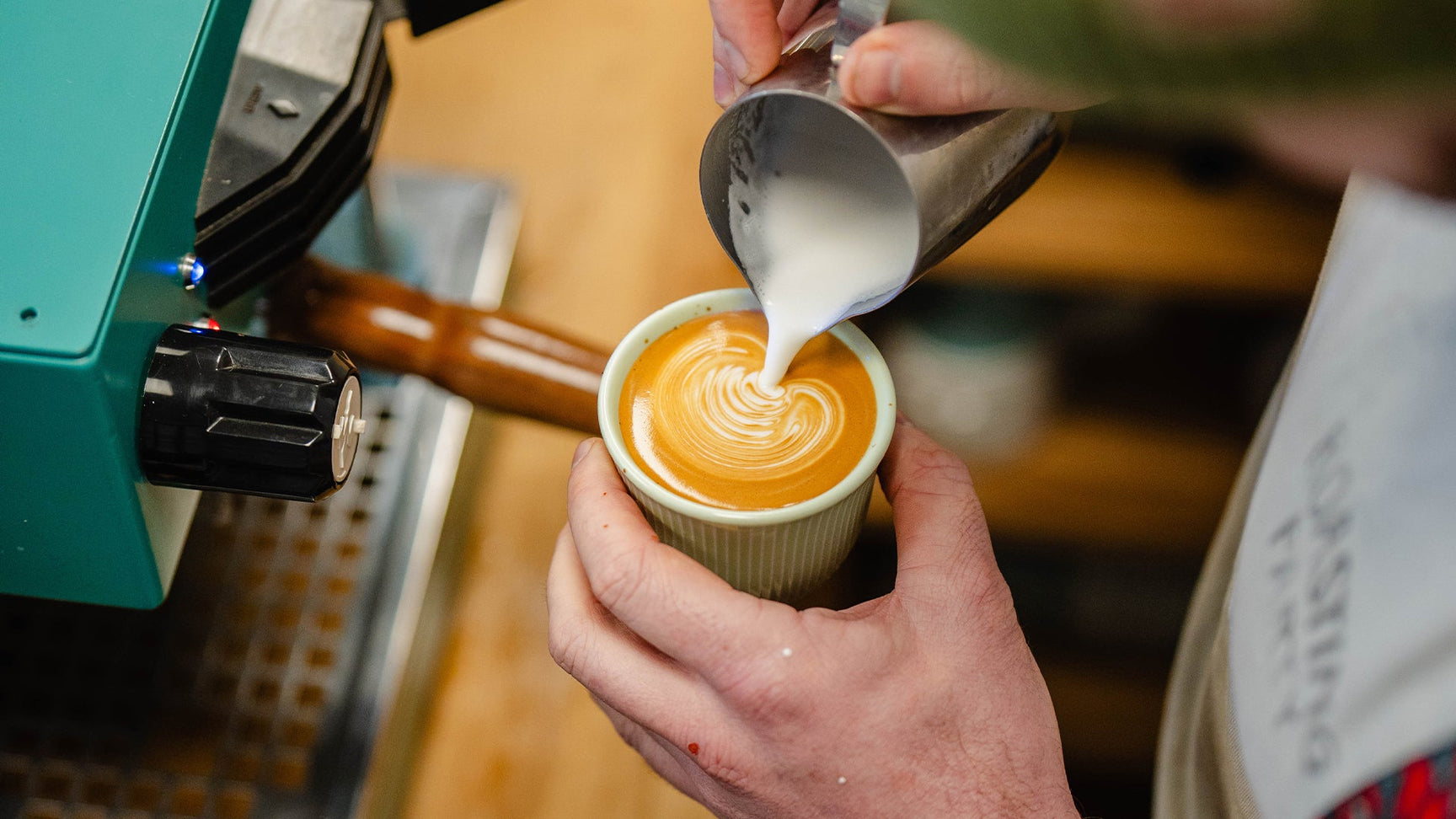 How to make the PERFECT flat white – Roasting Party